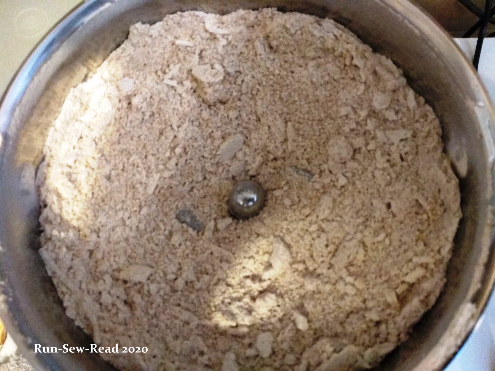 Grind your own wheat flour – run | sew | read