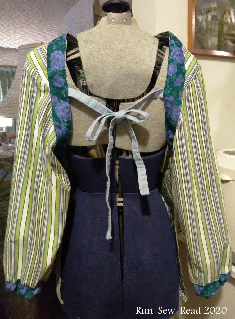 Painting smock made from a man’s shirt – run | sew | read